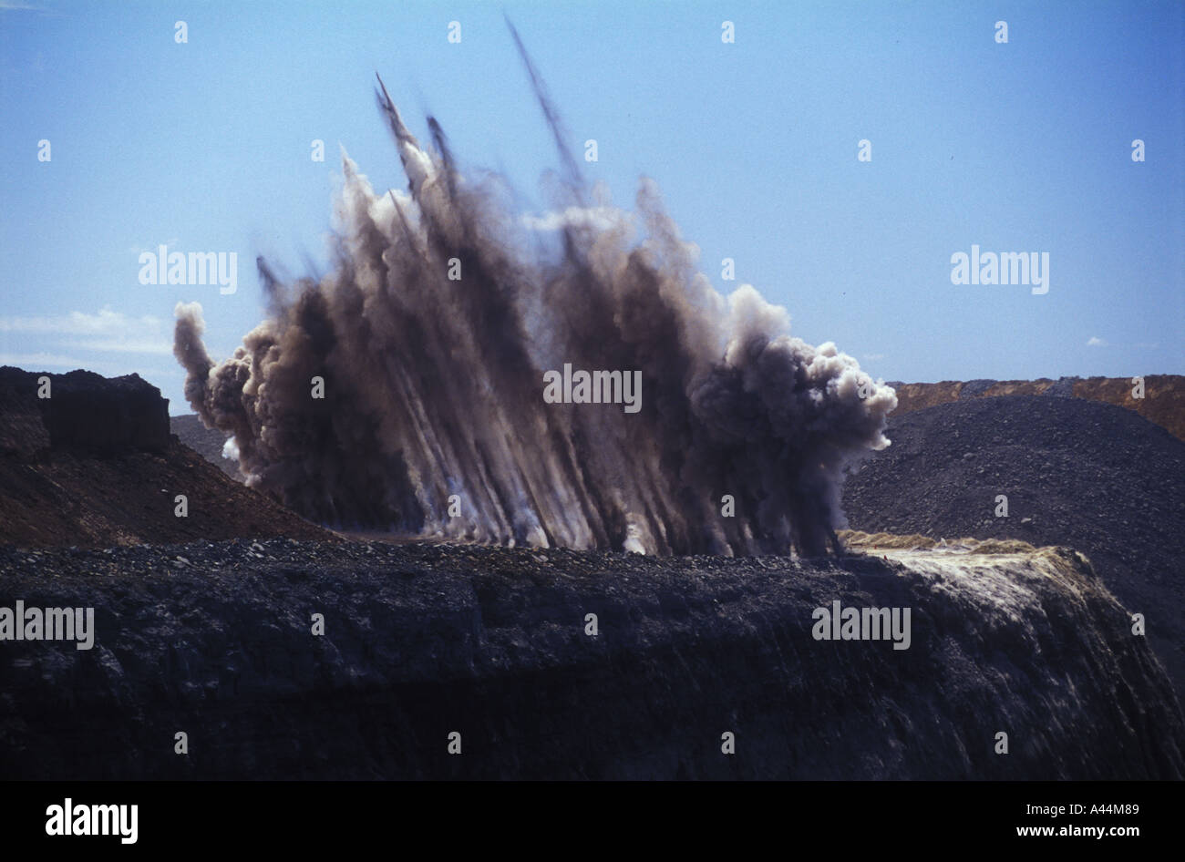 Gelignite explosion hi-res stock photography and images - Alamy