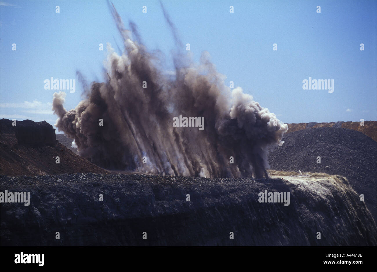 Gelignite explosion hi-res stock photography and images - Alamy