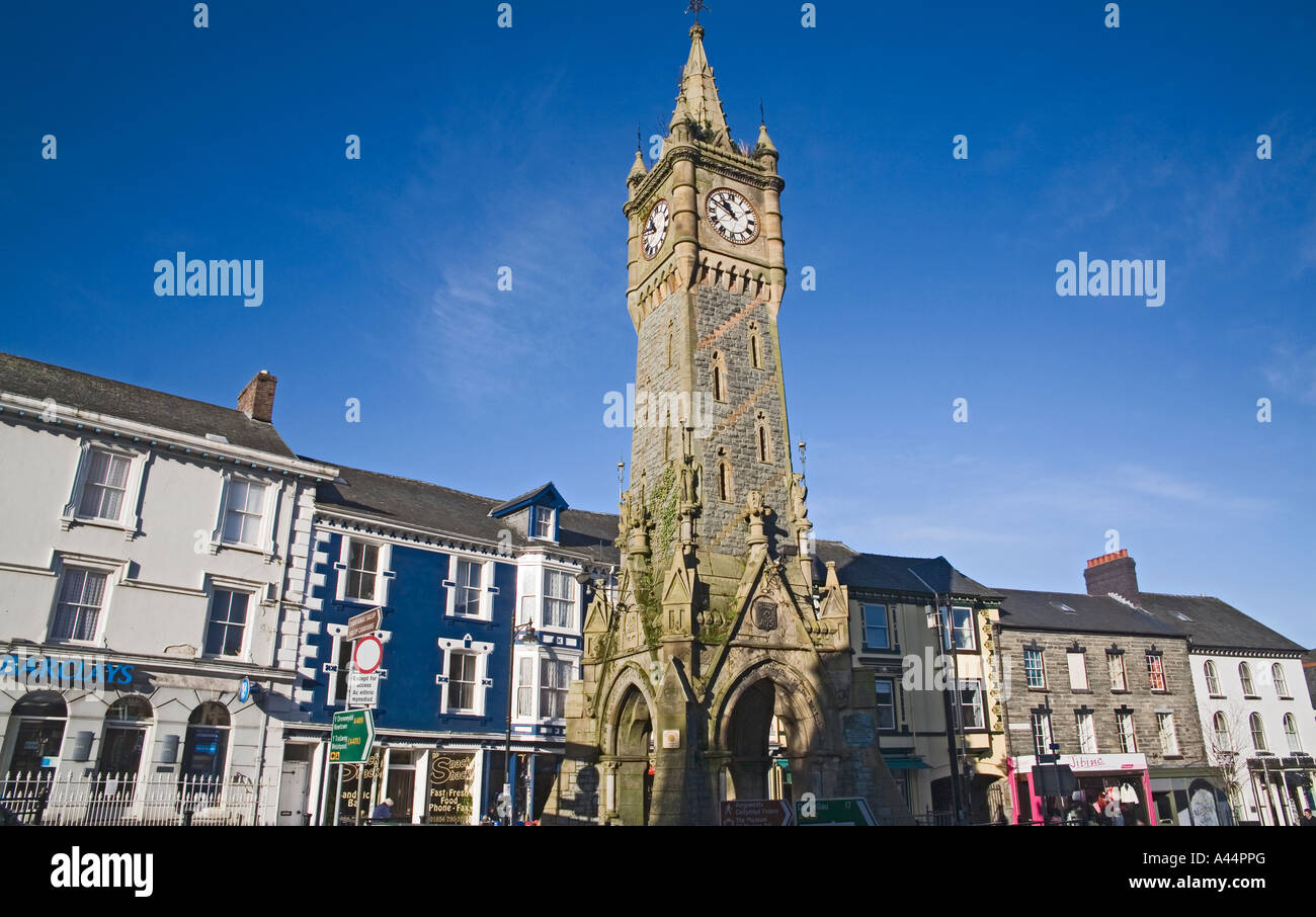 Machynlleth market town hi-res stock photography and images - Alamy