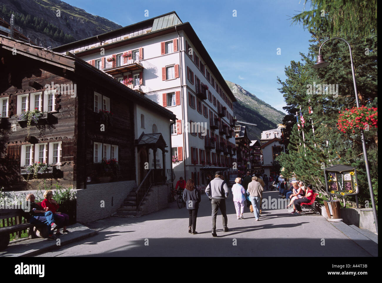 Zermatt centre hi-res stock photography and images - Alamy