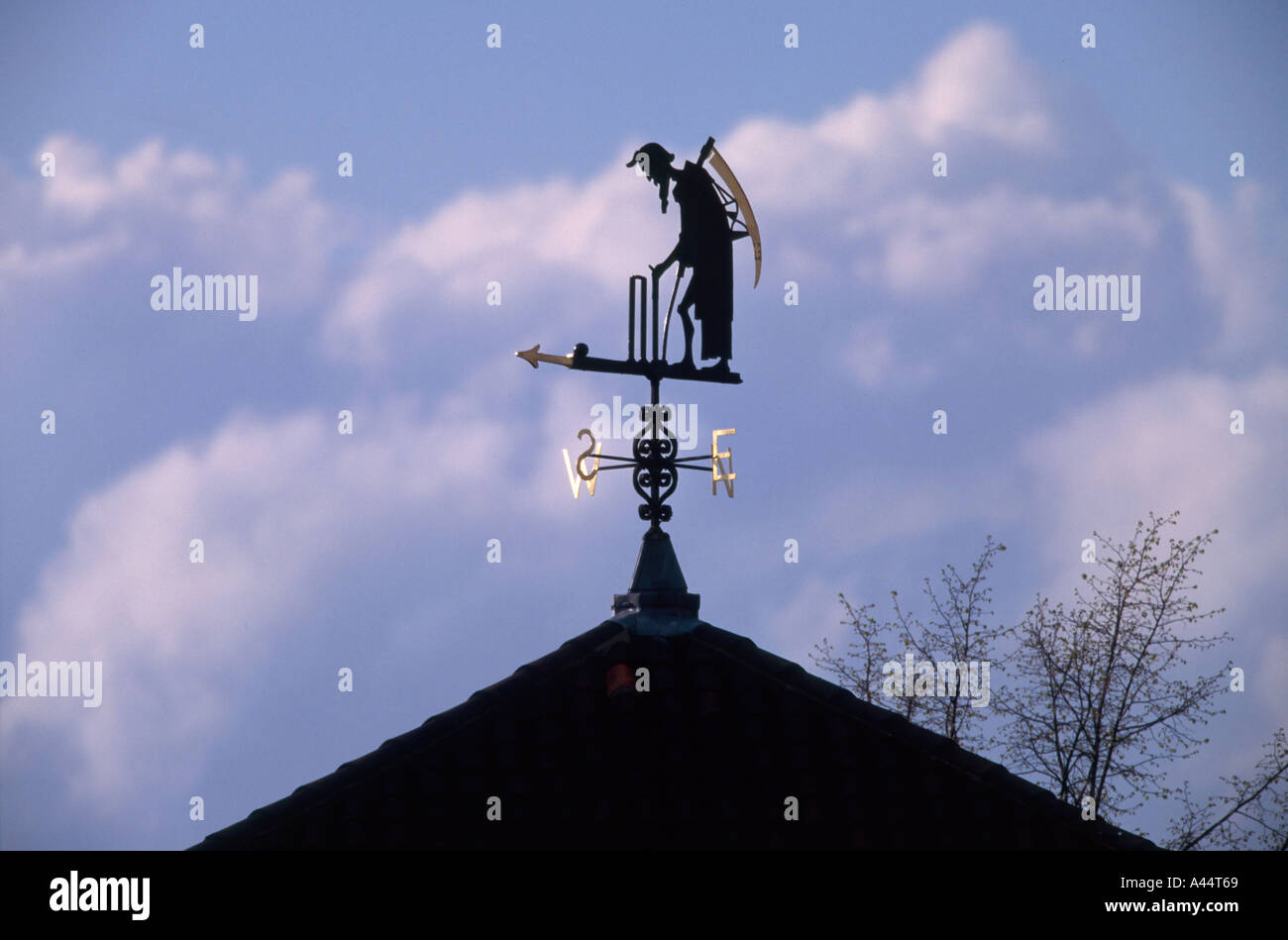 Old father time and weather vane hi-res stock photography and images ...