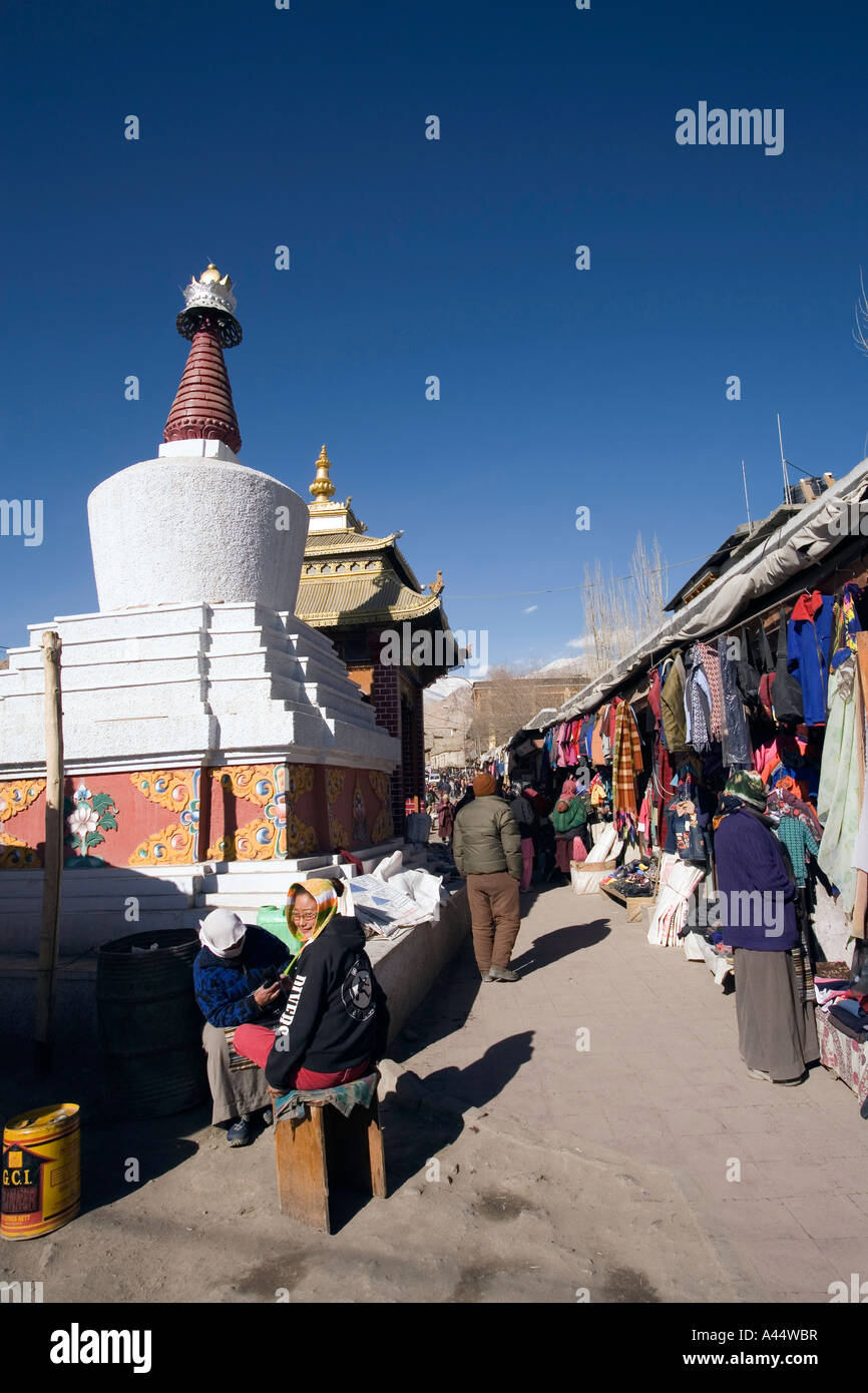India Ladakh Leh bazaar in winter stalls below small chorten Stock ...