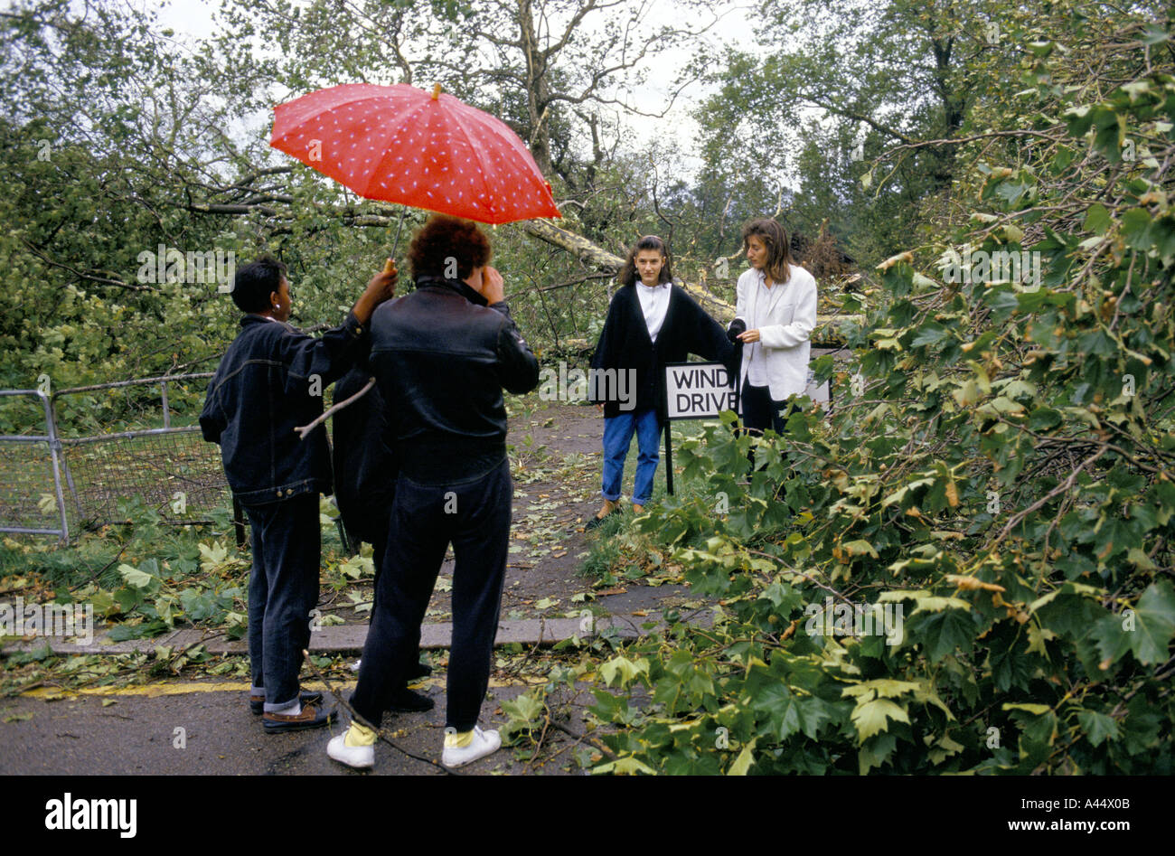 Hurricane 1987 london hi-res stock photography and images - Alamy