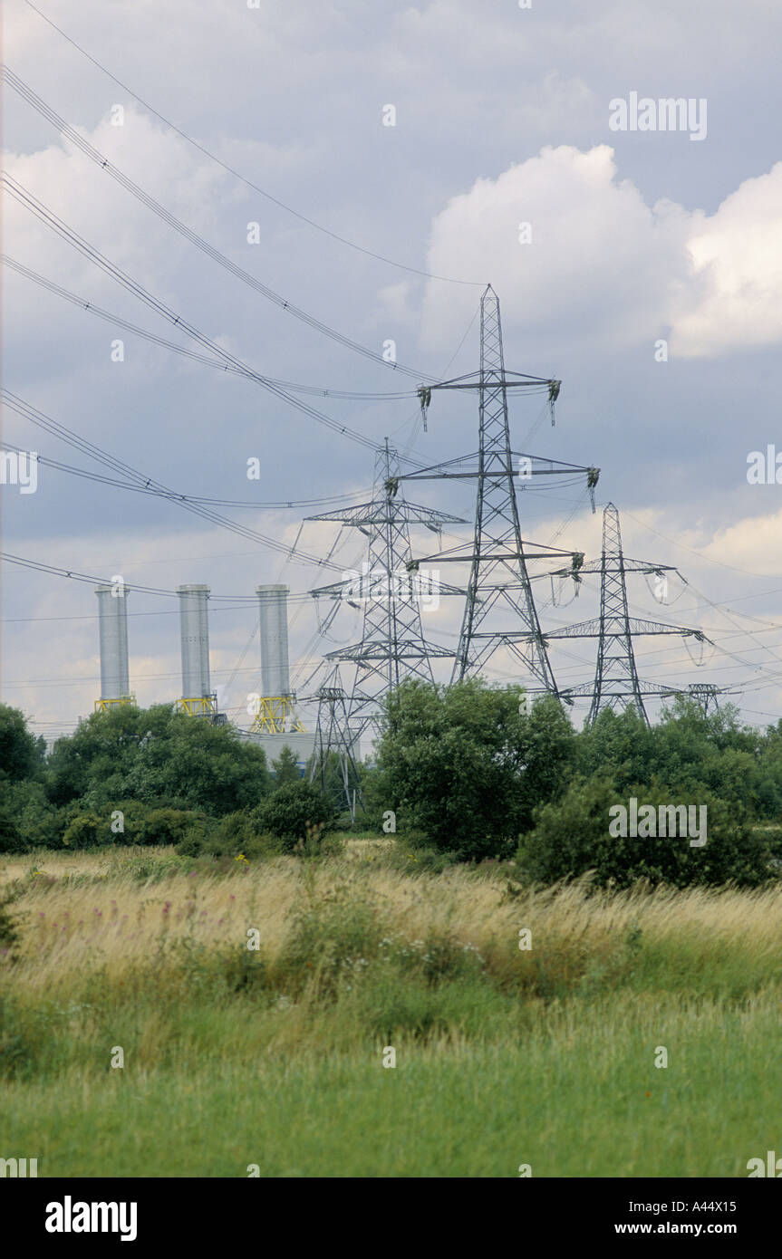 electricity pylons rye house gas power station hoddeston hertfordshire ...
