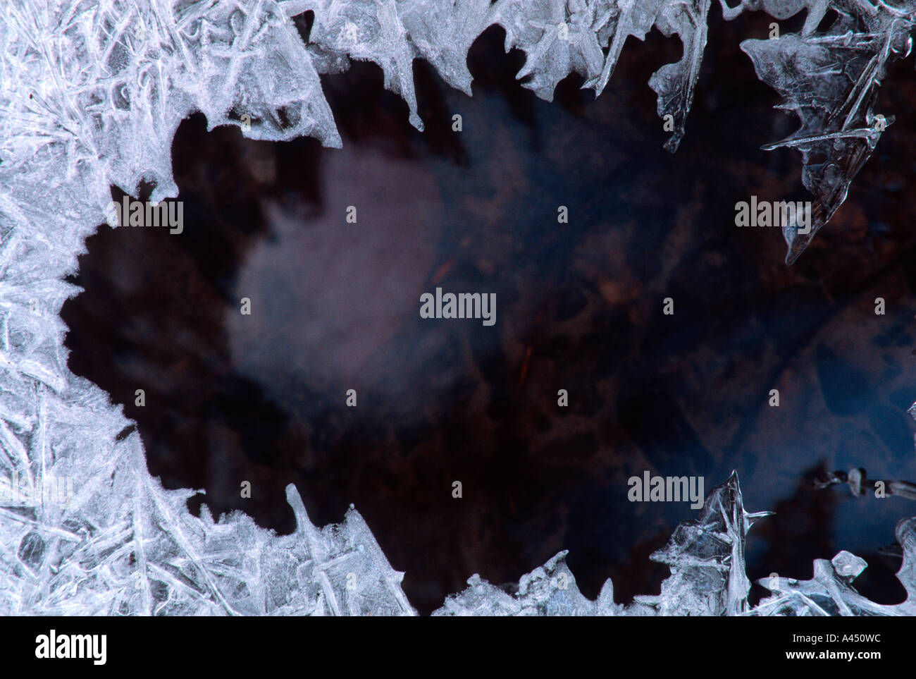 Jagged ice over flowing water, PA Stock Photo - Alamy