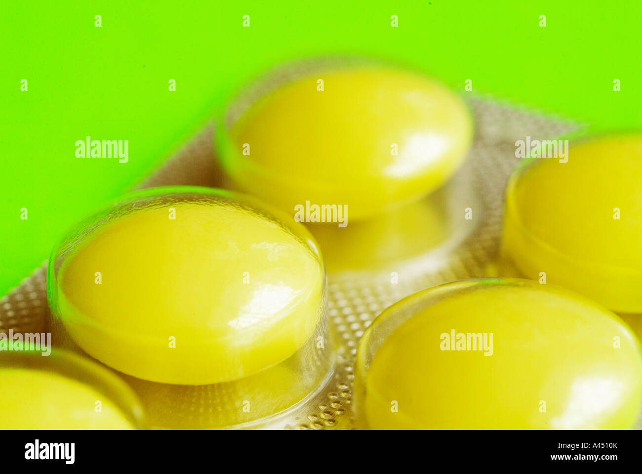 Yellow pill packet hi-res stock photography and images - Alamy