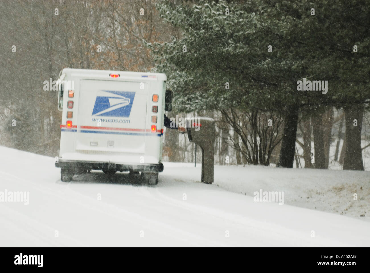 Mail truck snow hi-res stock photography and images - Alamy