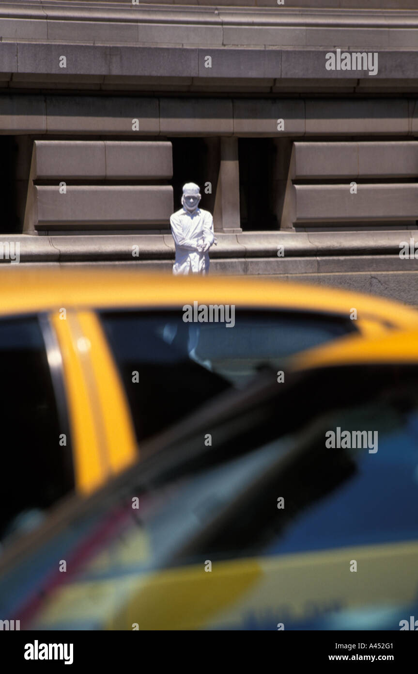 Performance artist in front of the Metropolitan Museum of Art, NYC ...
