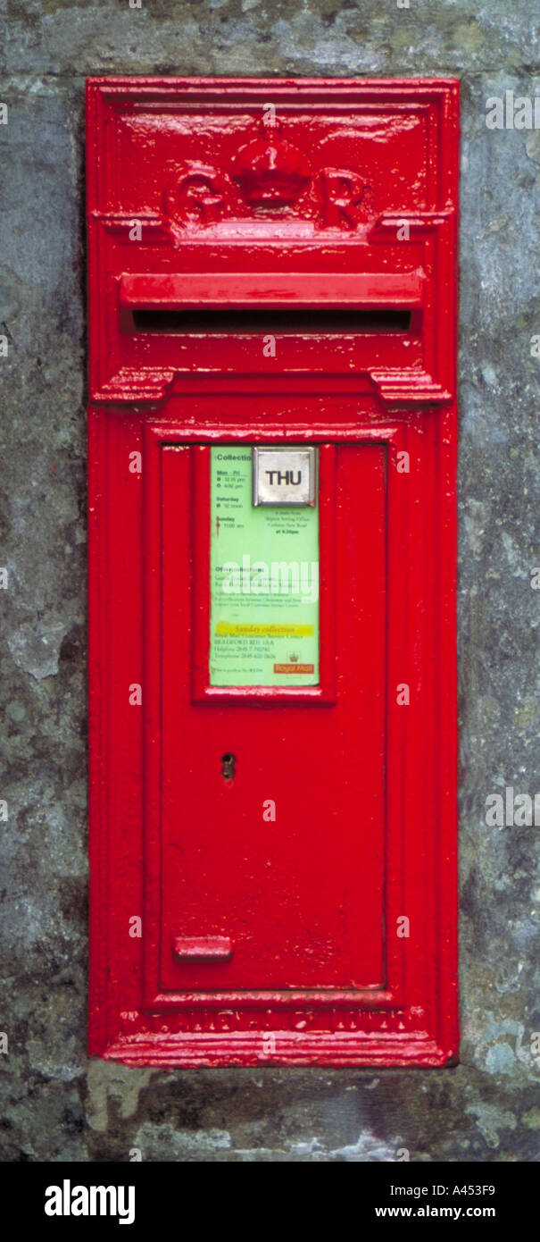 George v postbox hi-res stock photography and images - Alamy