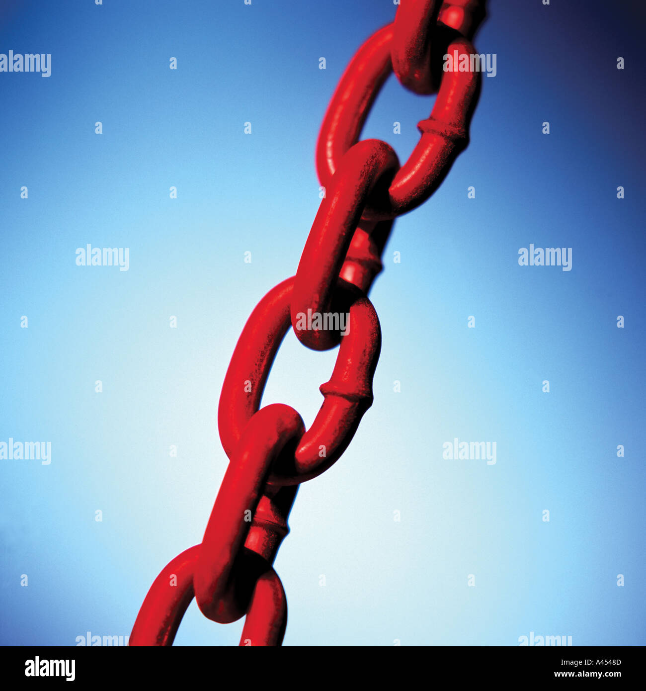 Welded chain links hi-res stock photography and images - Alamy