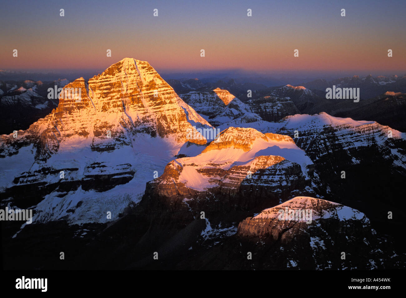 Assiniboine park aerial hi-res stock photography and images - Alamy