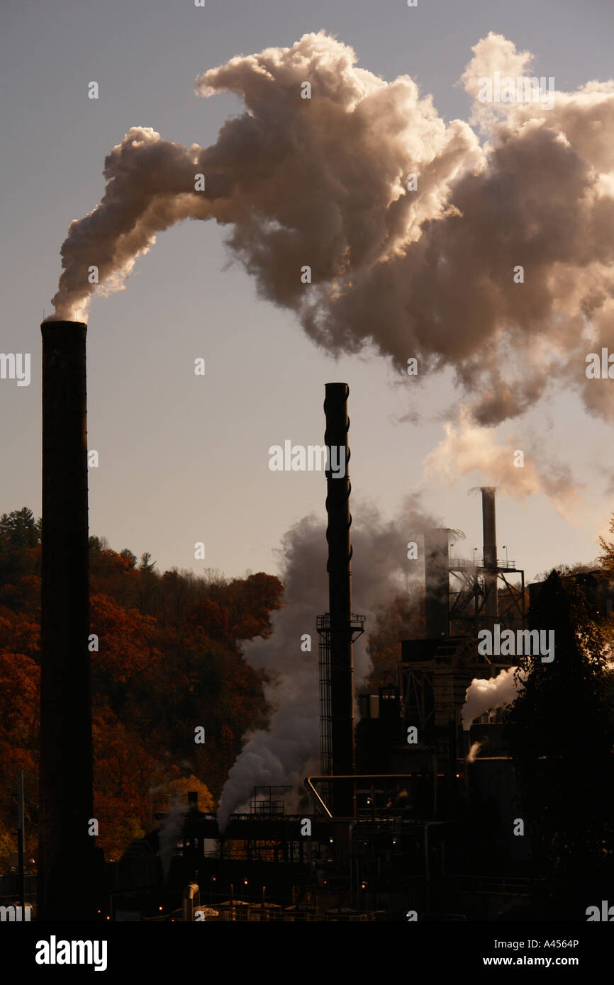 Smoke pipes hi-res stock photography and images - Alamy