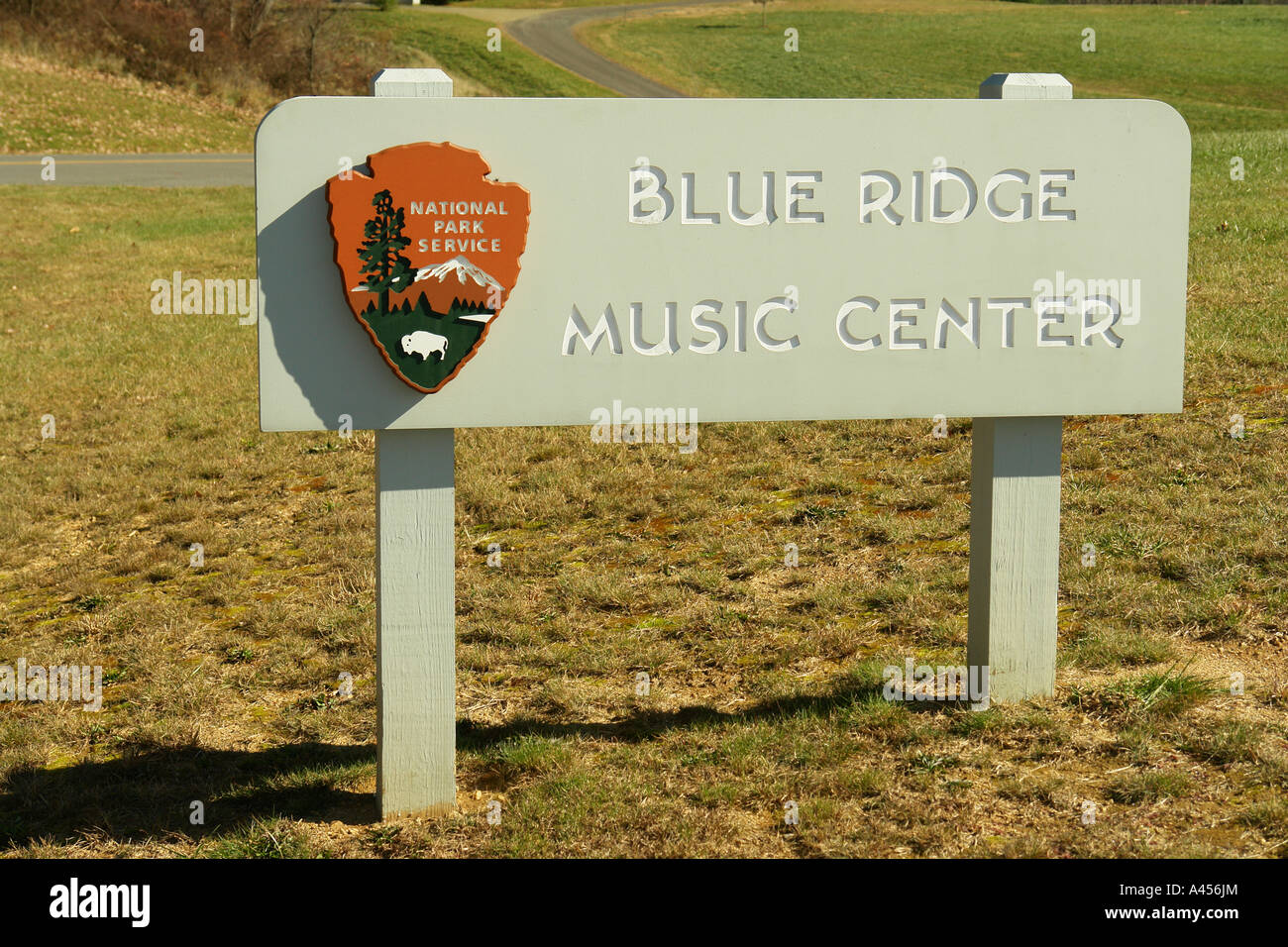 AJD53953, VA, Virginia, Blue Ridge Parkway, Blue Ridge Mountains, Blue ...