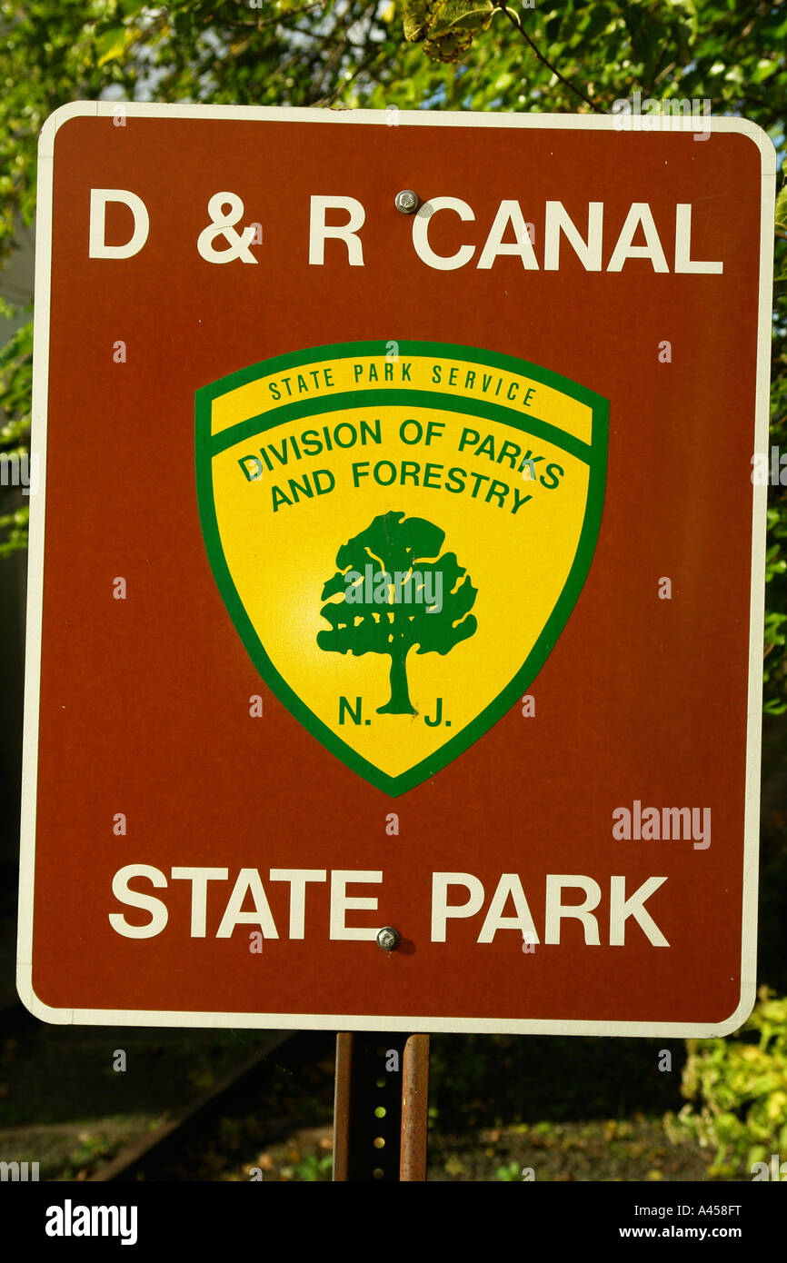 AJD53285, Lambertville, NJ, New Jersey, D&R Canal State Park sign Stock ...