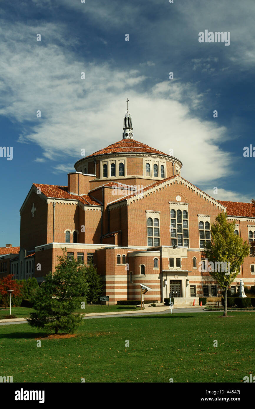 Shrine st elizabeth ann seton hi-res stock photography and images - Alamy