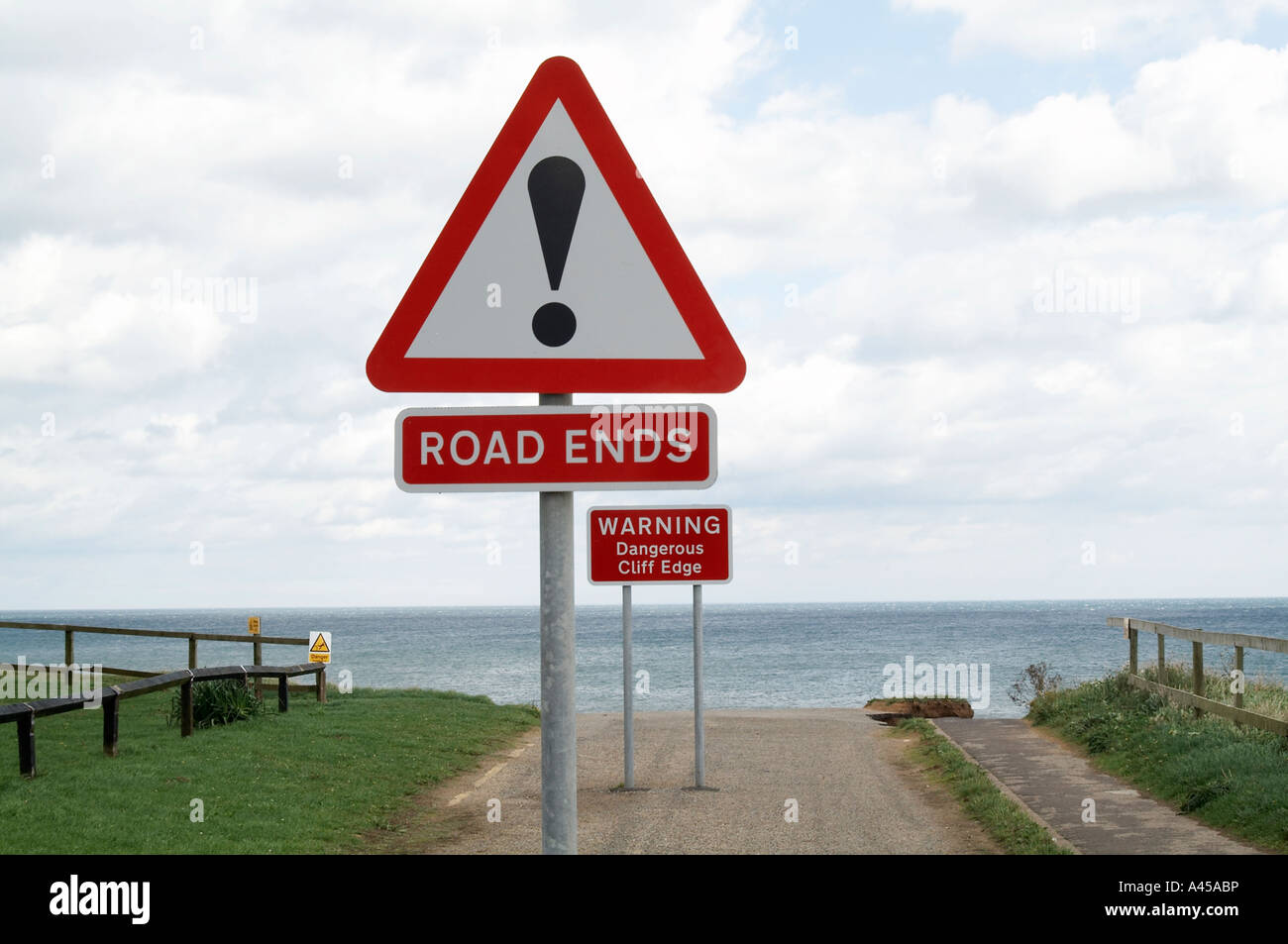Road End High Resolution Stock Photography and Images - Alamy
