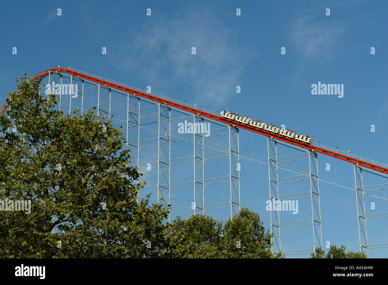 Cedar point roller coaster hi-res stock photography and images - Alamy