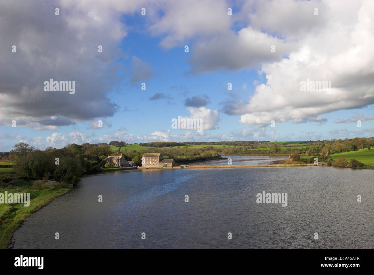 Carew tidal mill causeway carew hi-res stock photography and images - Alamy