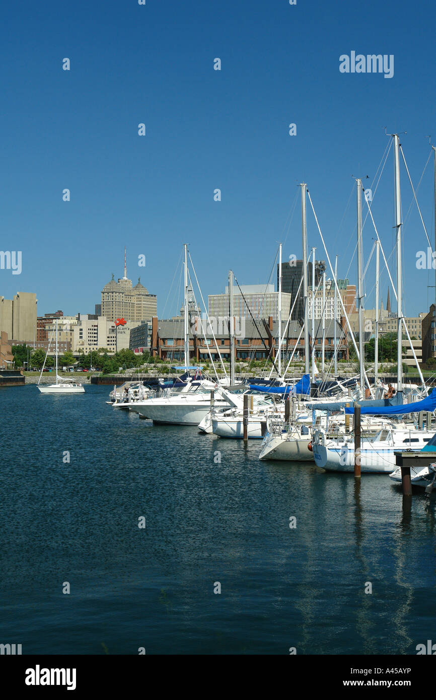 AJD57836, Buffalo, NY, New York, Lake Erie, Erie Basin Marina, downtown ...