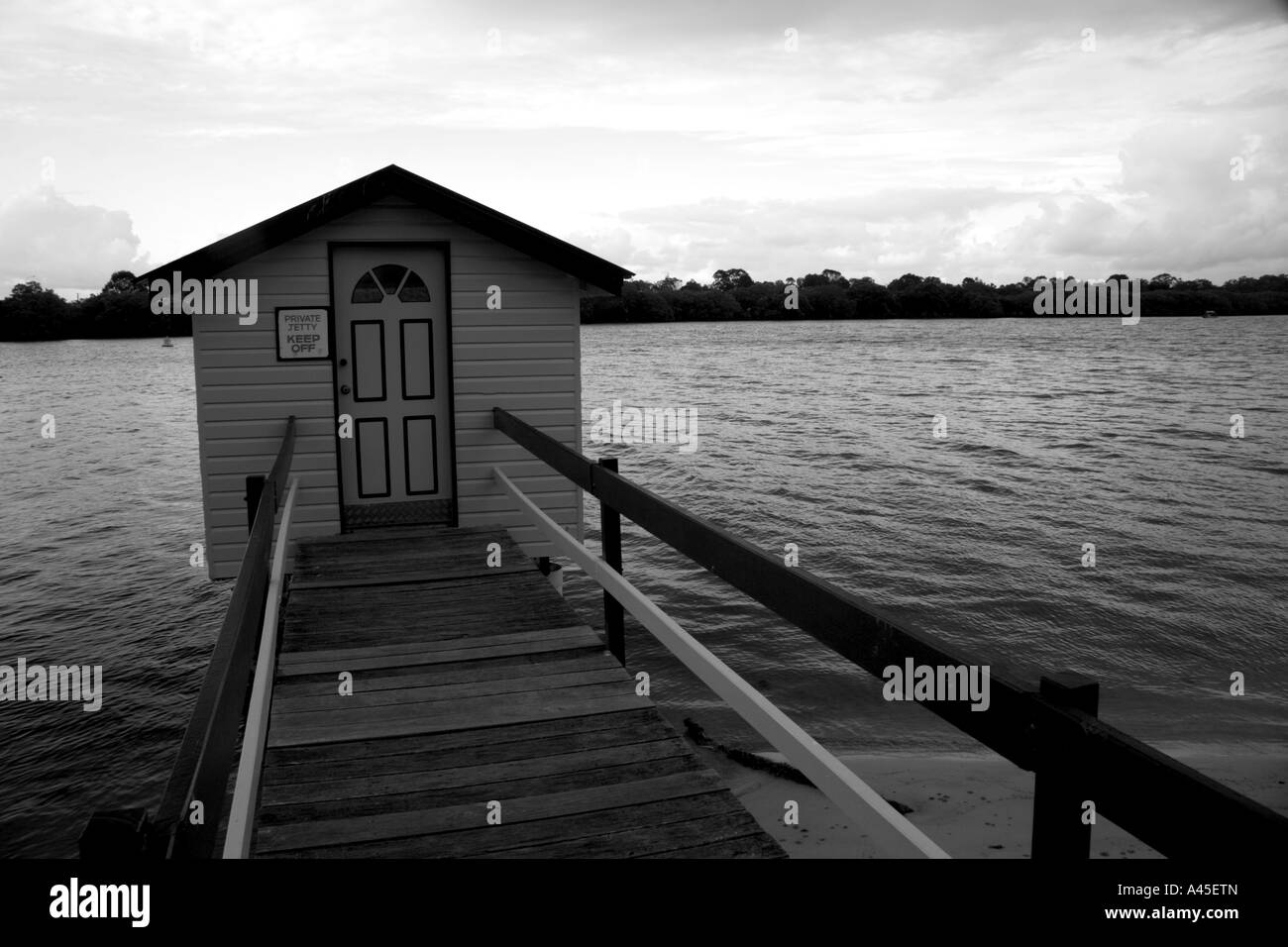 Small boat jetty Stock Photo - Alamy