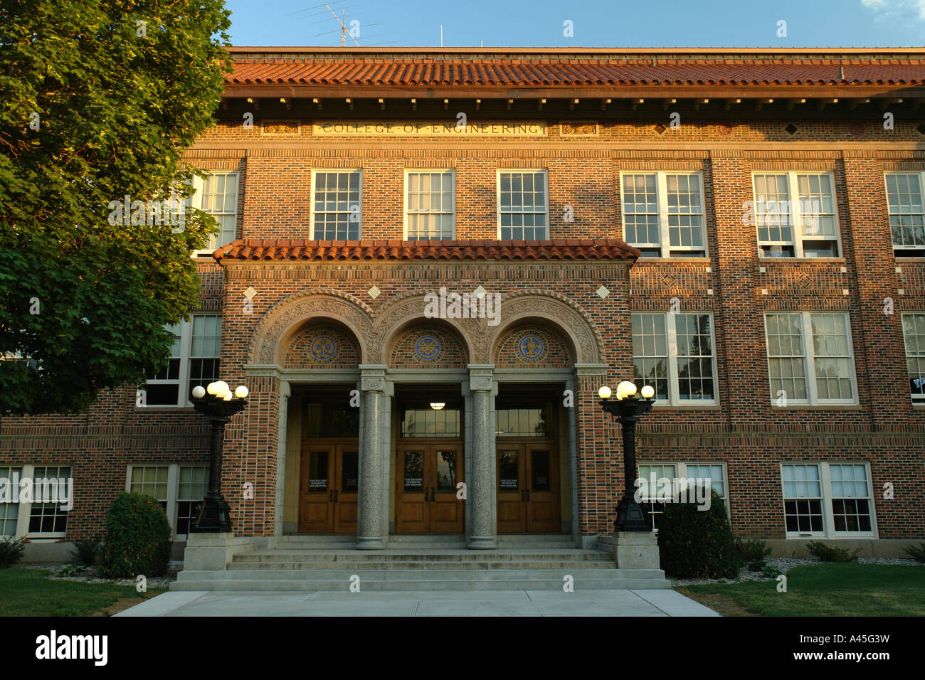 Montana state university bozeman hi-res stock photography and images ...