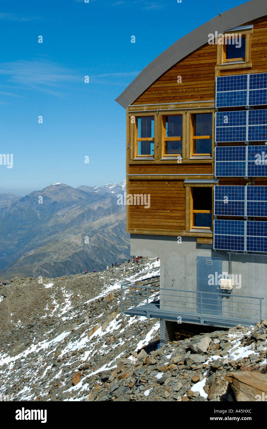 Refuge de tete rousse hi-res stock photography and images - Alamy