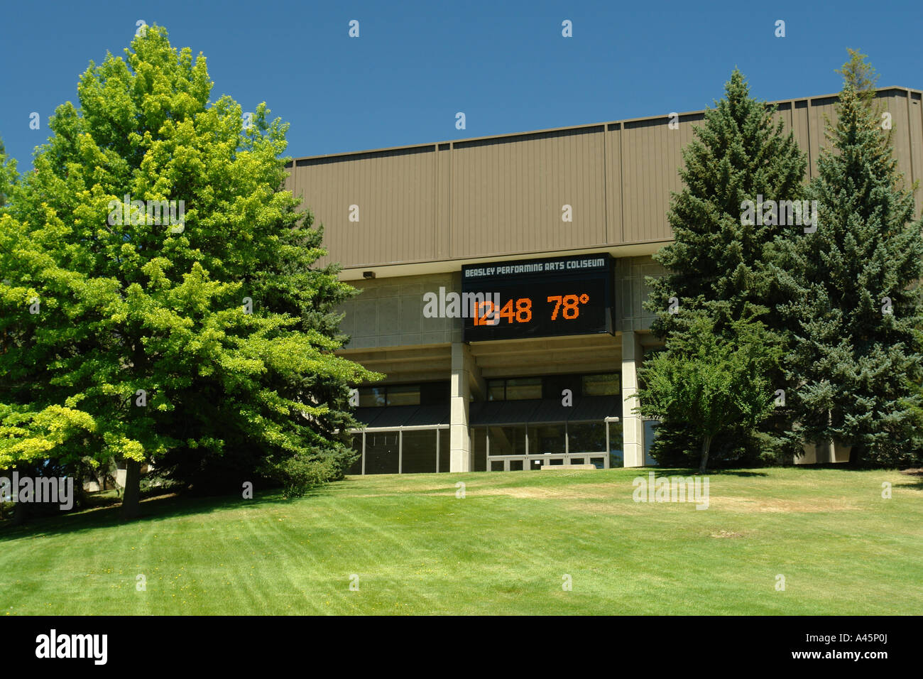 Beasley performing arts coliseum hi-res stock photography and images ...