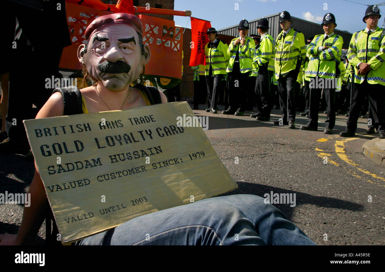 Saddam is a wmd hi-res stock photography and images - Alamy
