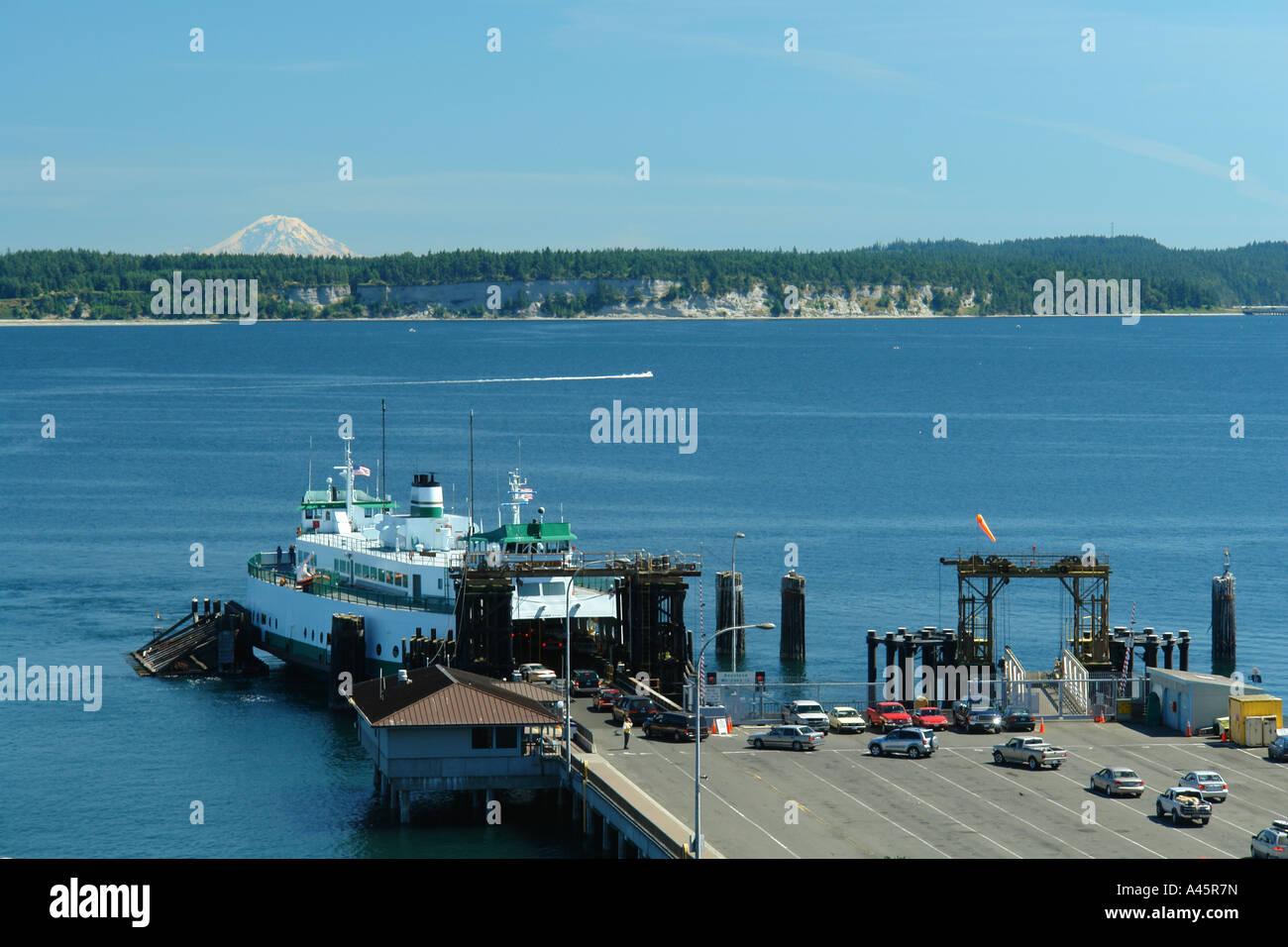 Boat harbor port townsend hi-res stock photography and images - Alamy