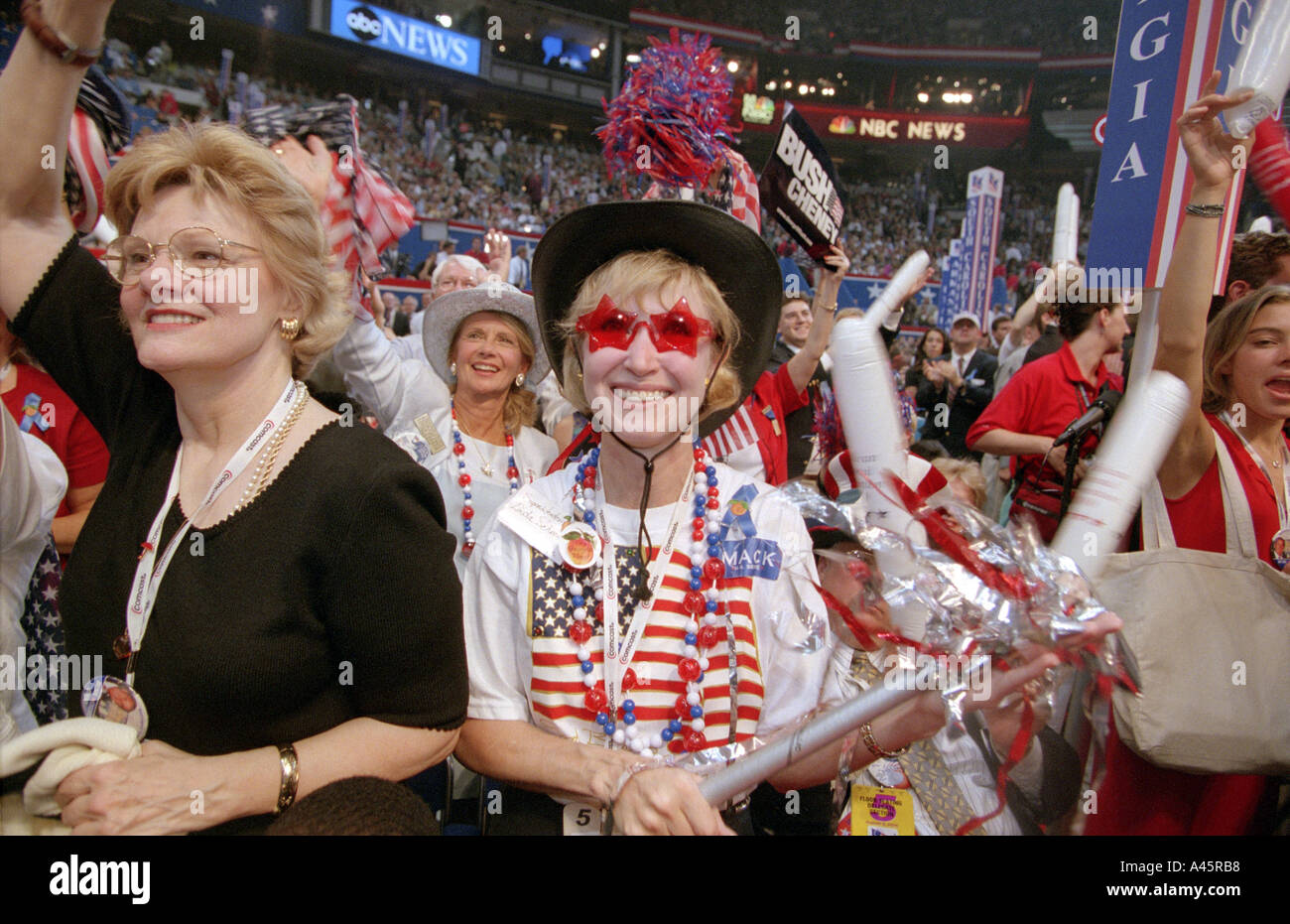 Republican convention audience hi-res stock photography and images - Alamy