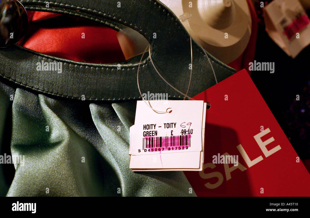 Harrods label hi-res stock photography and images - Alamy