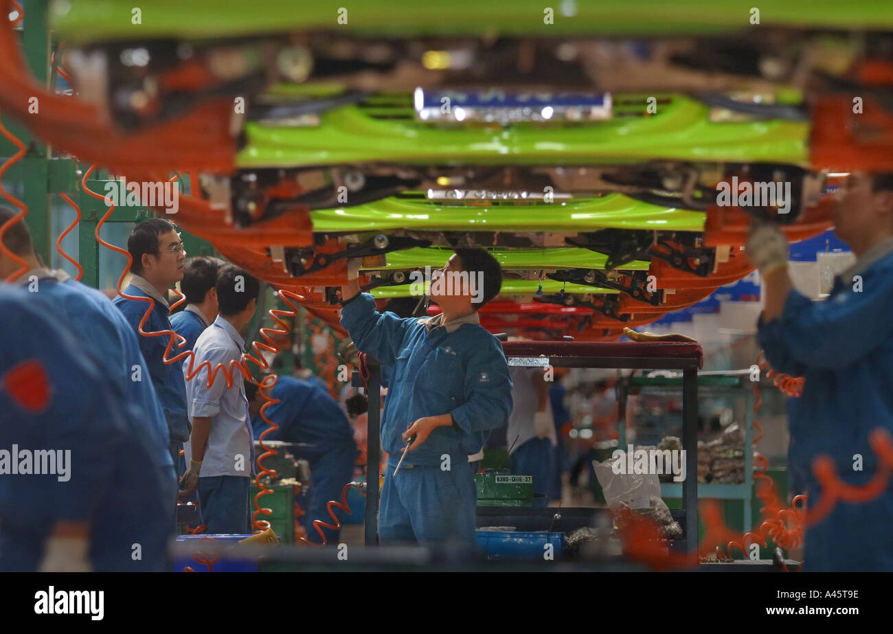 Geely production line hi-res stock photography and images - Alamy