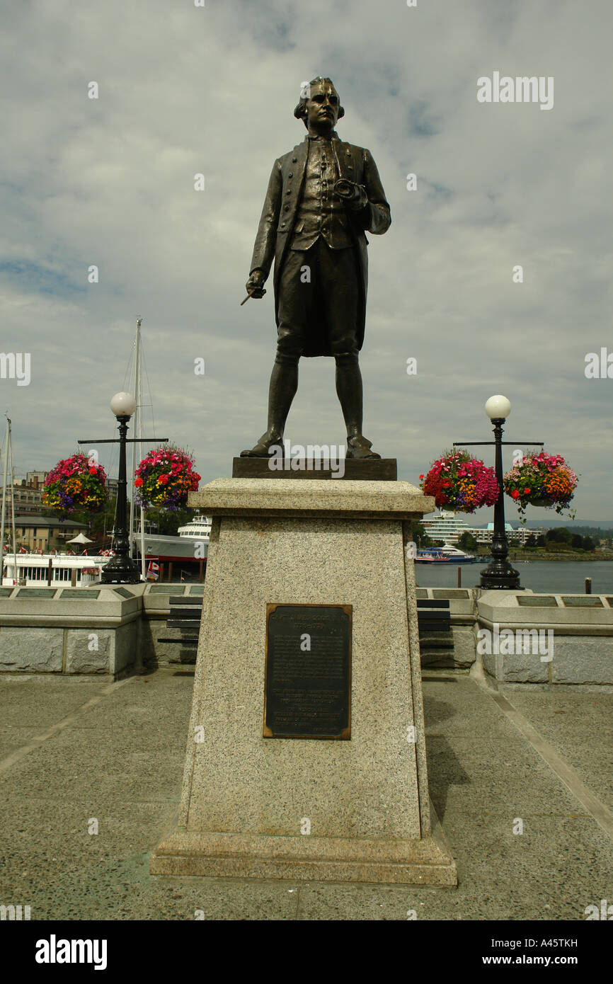 Statue captain james cook vancouver hi-res stock photography and images ...