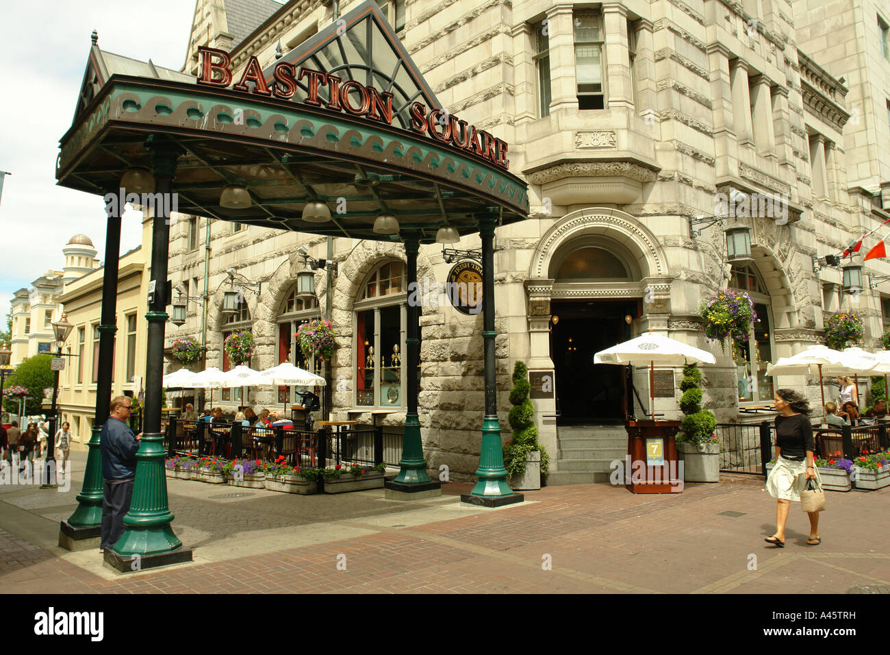 Bastion square victoria vancouver island hi-res stock photography and ...