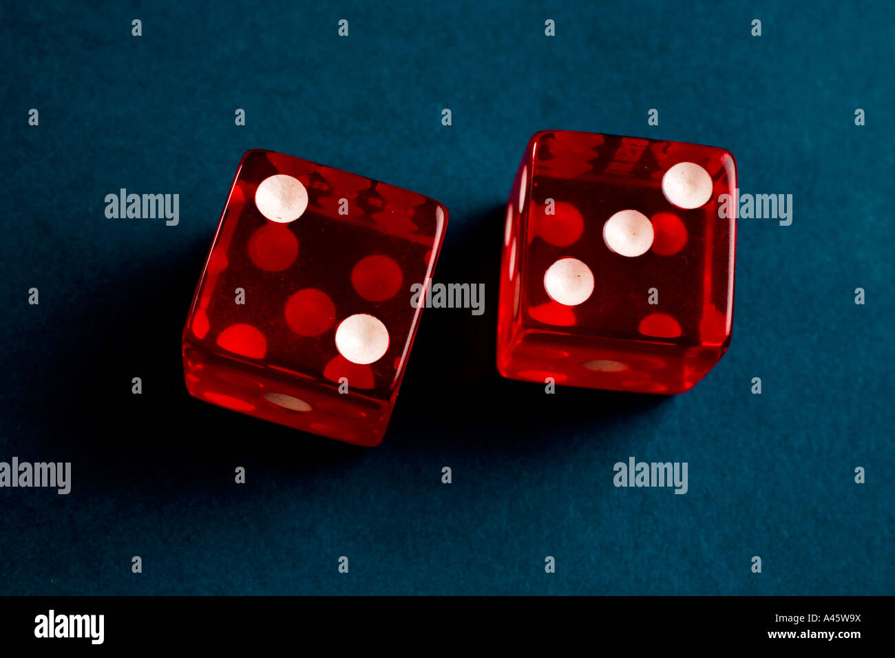 Five showing hi-res stock photography and images - Alamy