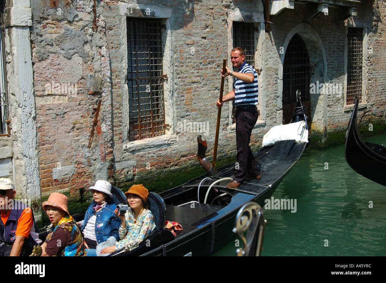 Asian venice hi-res stock photography and images - Alamy