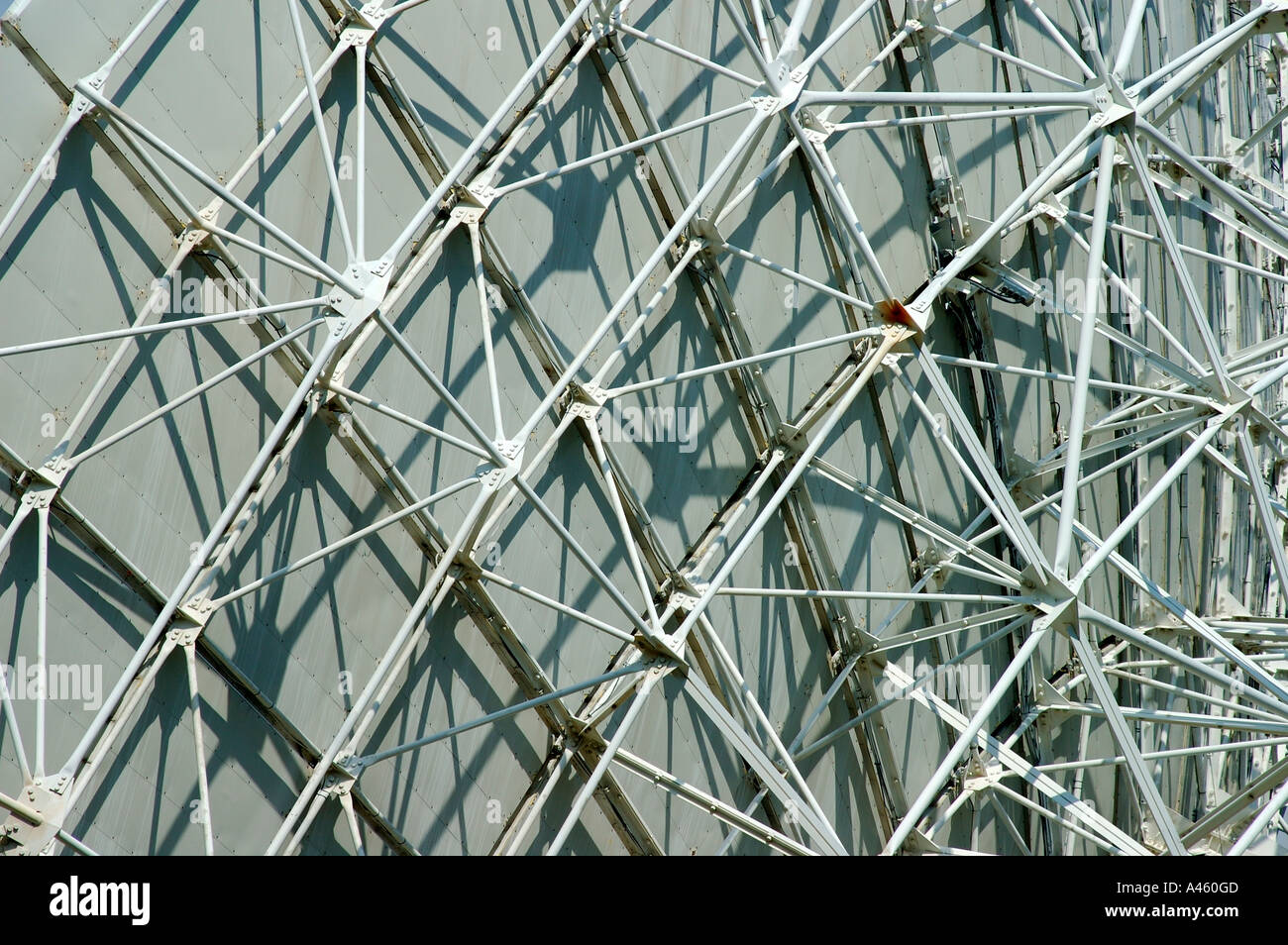 Support structures on the rear side of a parabolic antenna Satellite ...