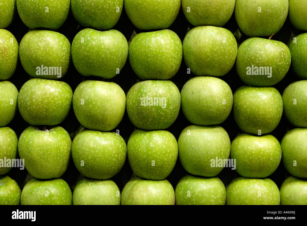Industry apples hi-res stock photography and images - Alamy