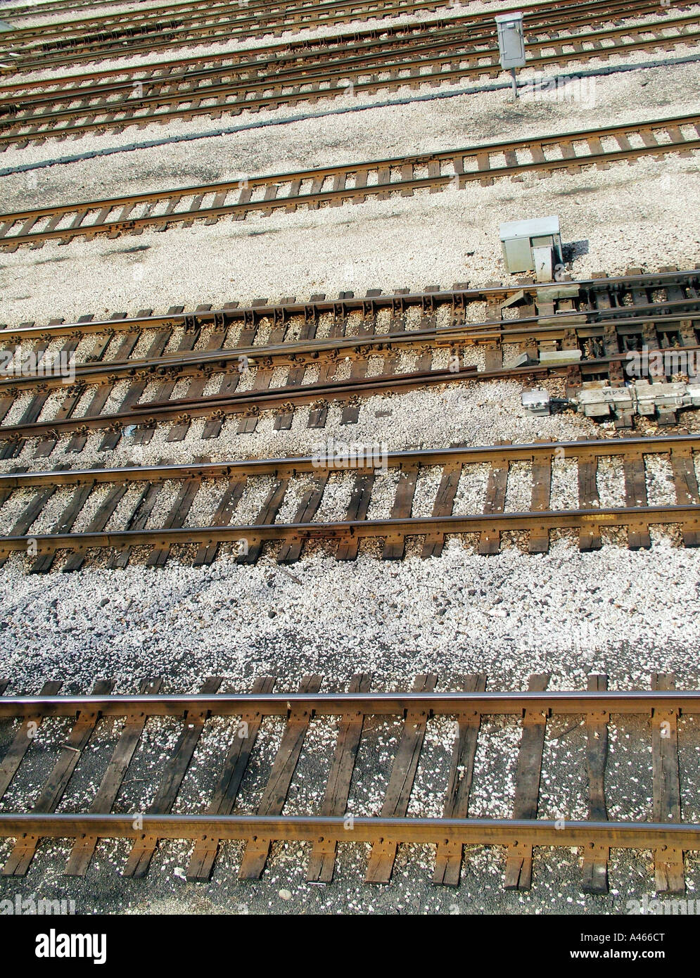 Horizontal Train Tracks