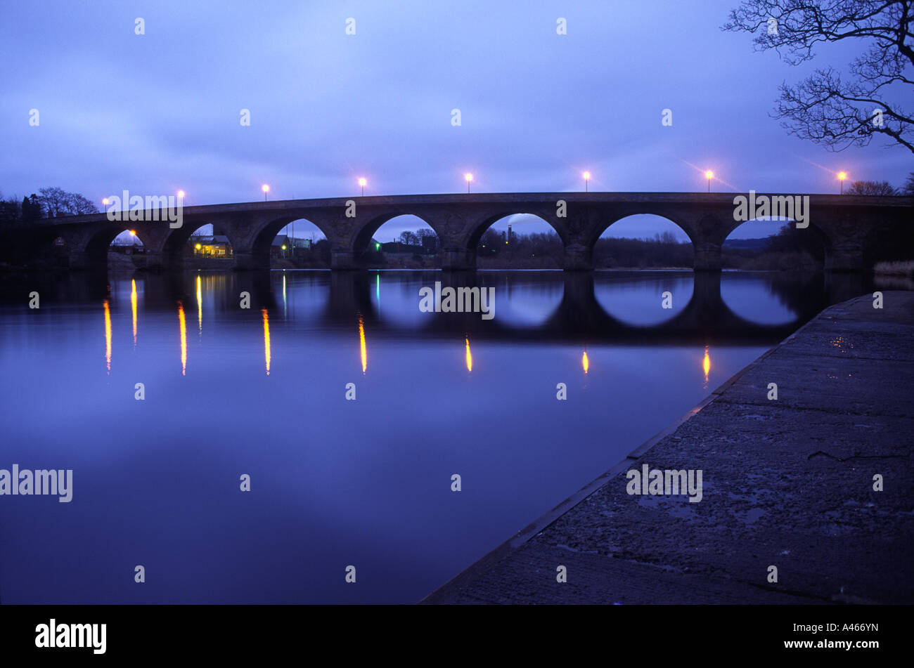 Hexham stone bridge hi-res stock photography and images - Alamy