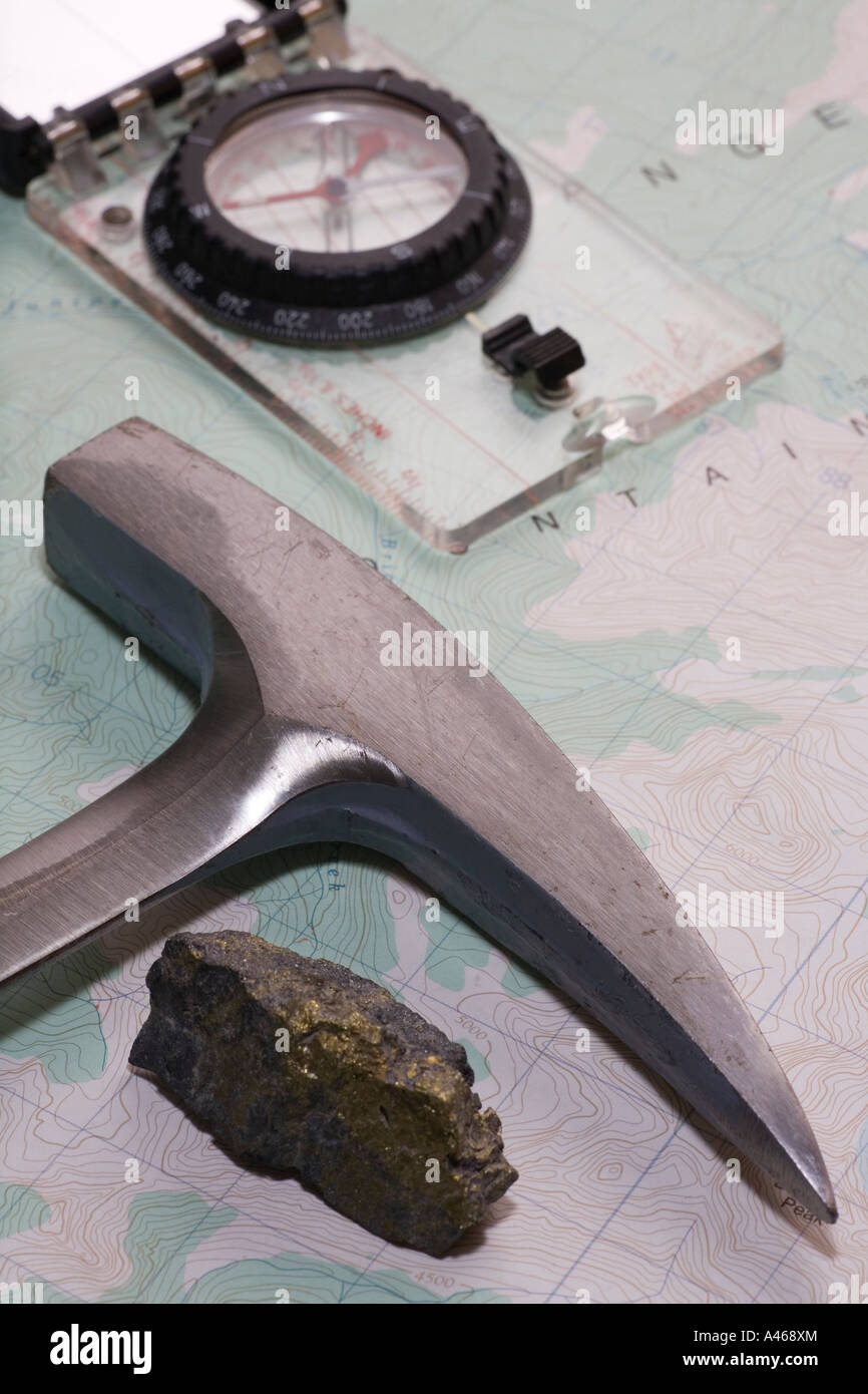 Hammer Compass Stock Photos & Hammer Compass Stock Images - Alamy