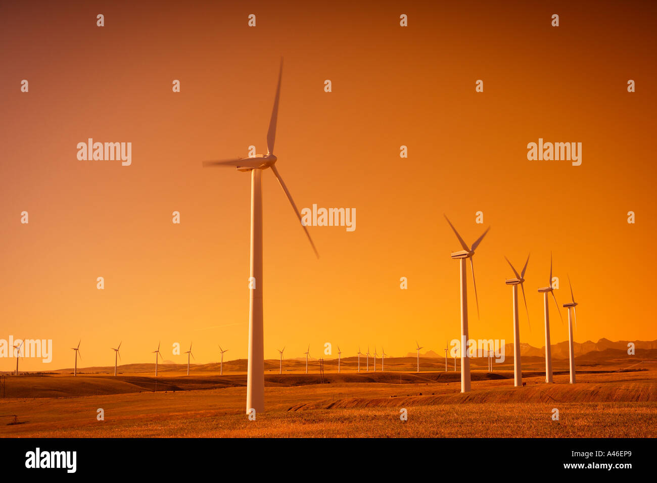Windmills hi-res stock photography and images - Alamy