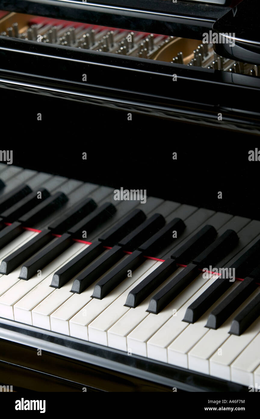 Keyboard of a piano Stock Photo - Alamy