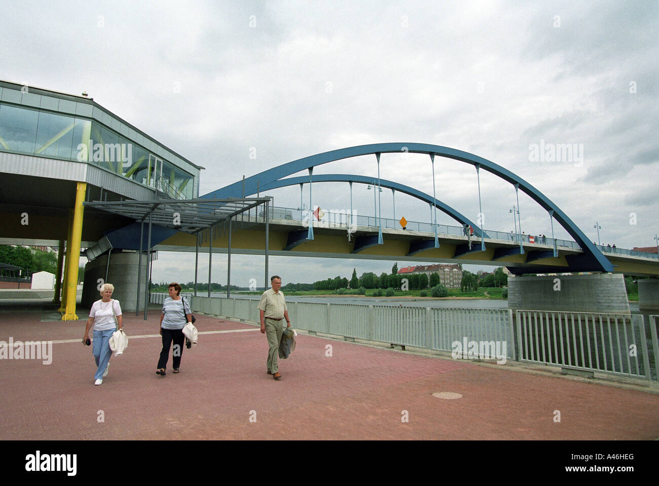 Bridge on the German-Polish border in Frankfurt on the Oder Stock Photo ...