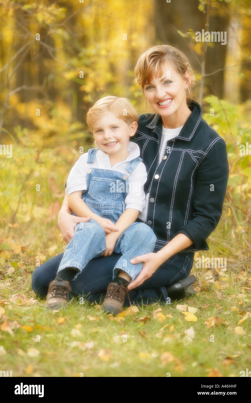 Portrait of mother and son Stock Photo - Alamy