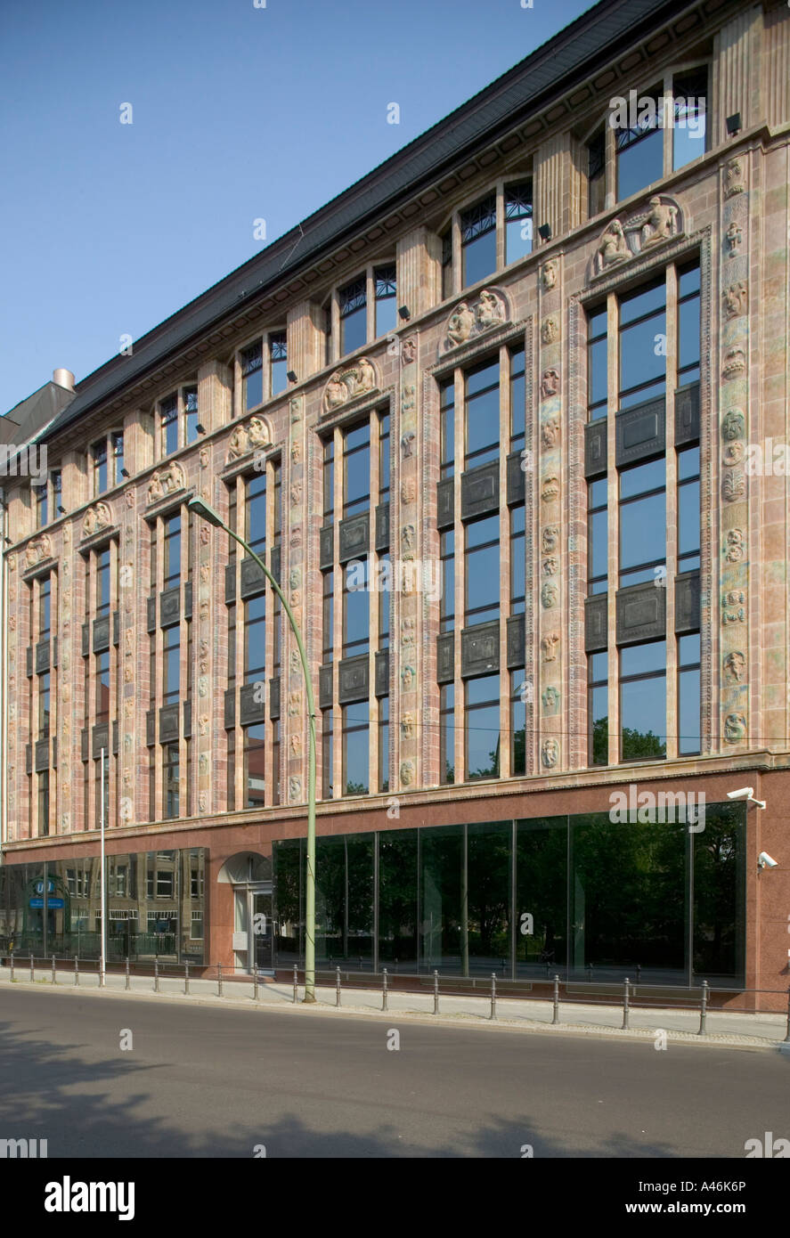 Australia embassy hi-res stock photography and images - Alamy