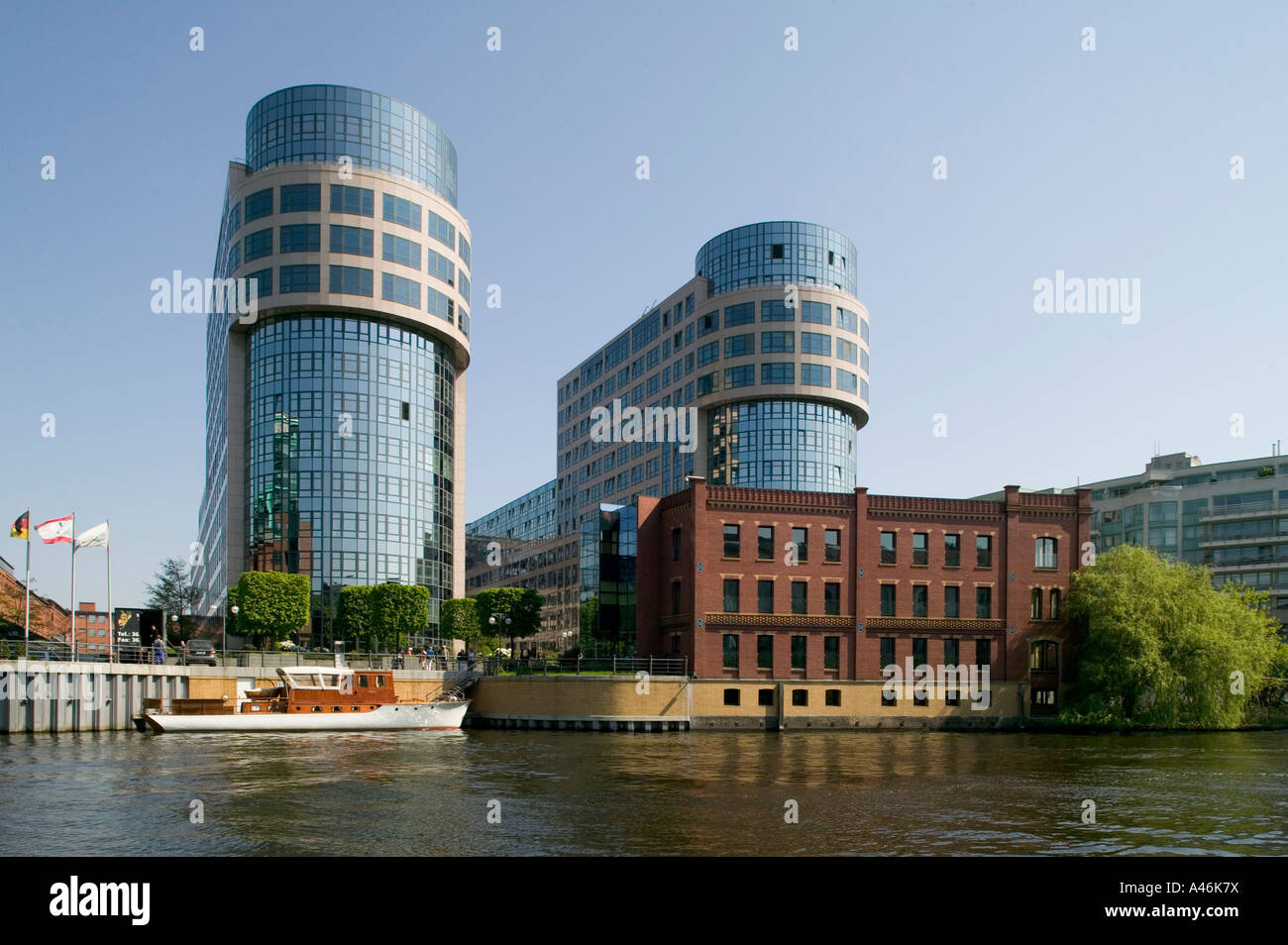 Ministry of planning building hi-res stock photography and images - Alamy