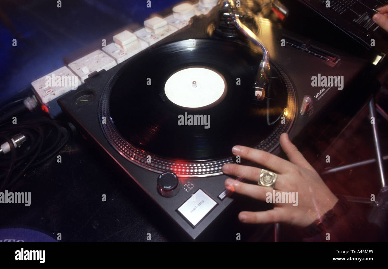 Nightlife leeds hi-res stock photography and images - Alamy