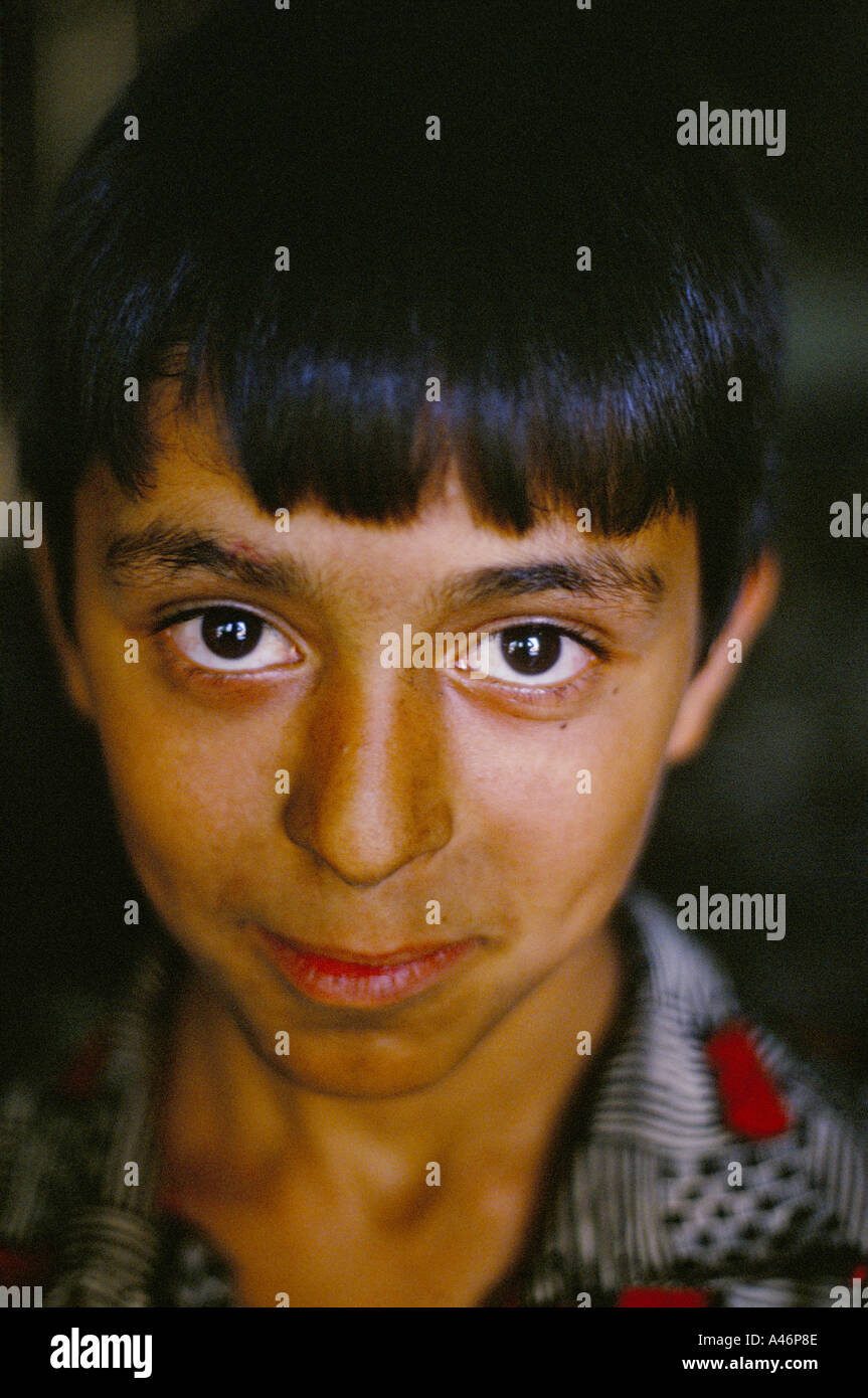 A young Syrian boy in the city of Aleppo Stock Photo - Alamy
