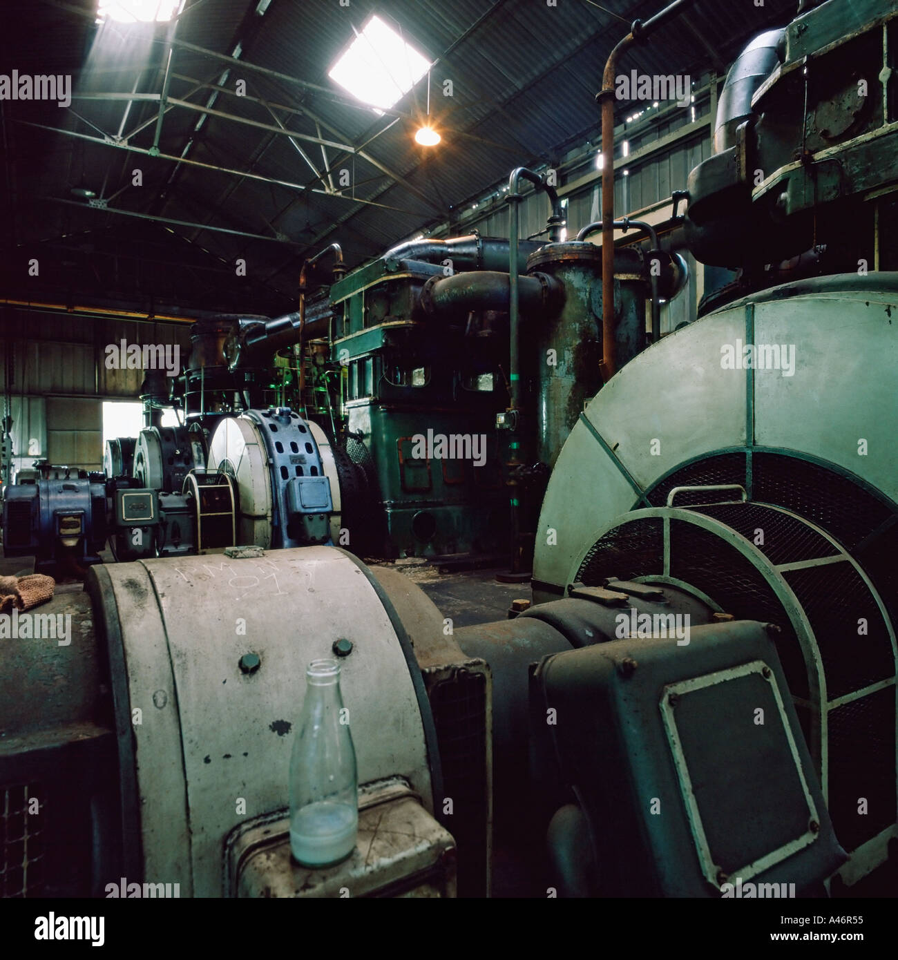 Industrial machinery hi-res stock photography and images - Alamy